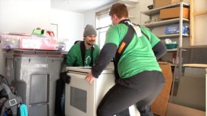 11 Safety Tips to Avoid Injury when Lifting Heavy Items