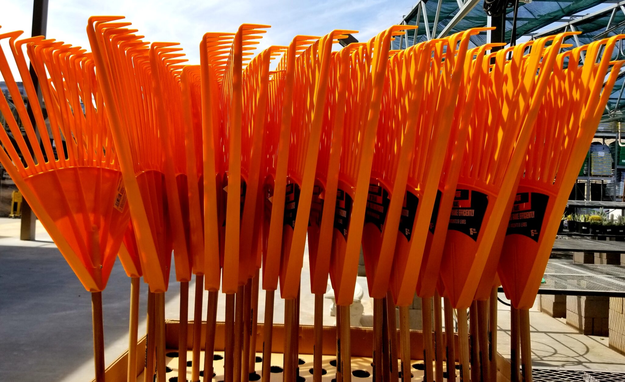 9 Best Leaf Rakes of Fall 2023 – His Workmanship