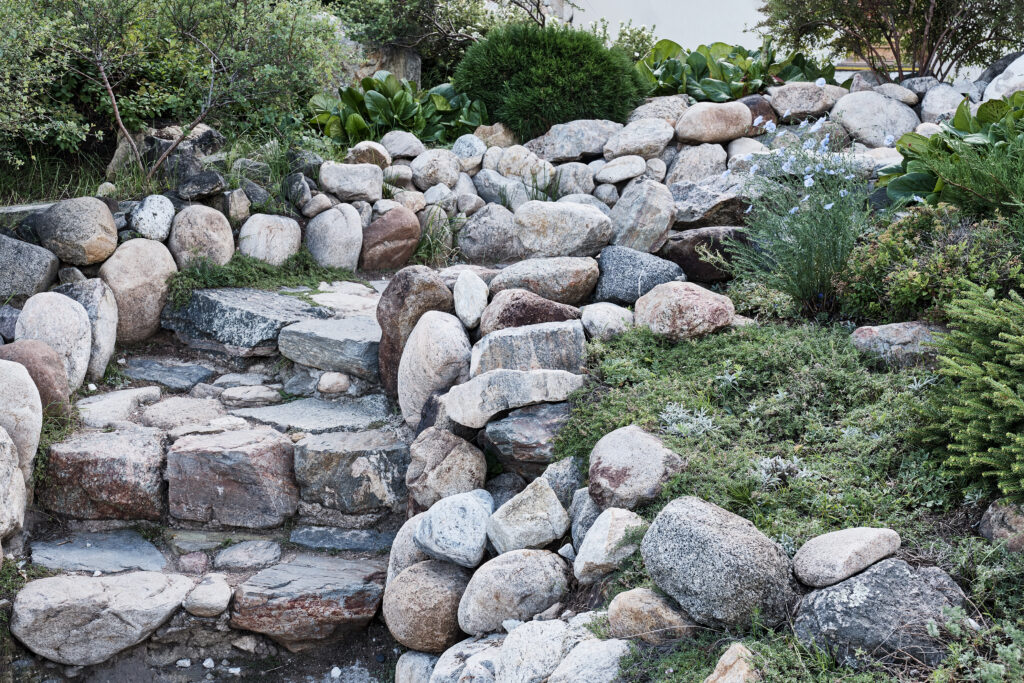 Repurposing Landscape Rocks: 7 Cool Ways to Reuse Stones – His Workmanship